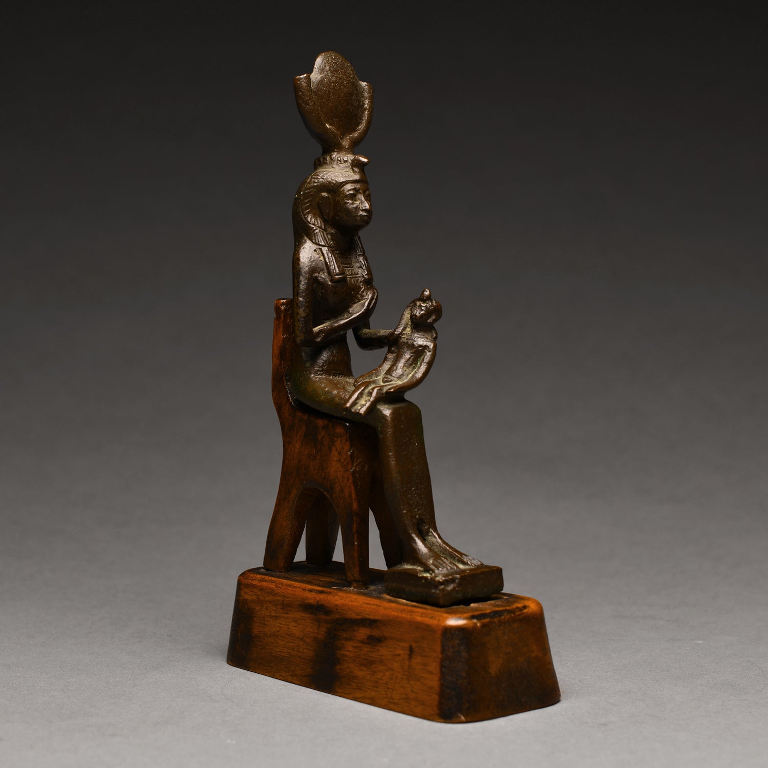 Egyptian Bronze Isis and Horus – monumentgalleryla